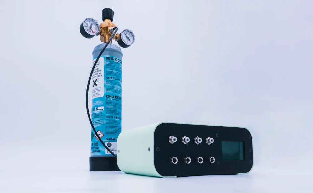 Microfluidic flow control - Microfluidics Innovation Center