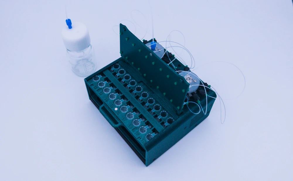 Precision sampling for cell culture - Microfluidics Innovation Center